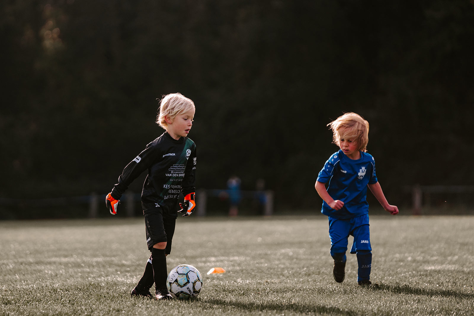Contacteer ons - BT United, dé voetbalclub van Tremelo Baal